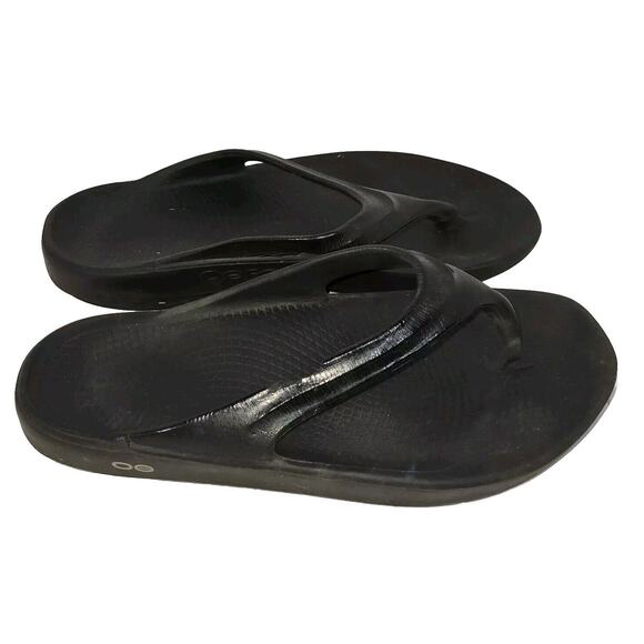OOFOS | Shoes | Oofos Sandals Womens Sz 95 Black Comfort Beach Pool ...